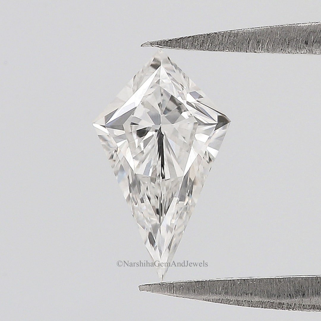 0.65 CT Kite Brilliant Cut White - F Color VS1 Clarity Diamond Lab ...