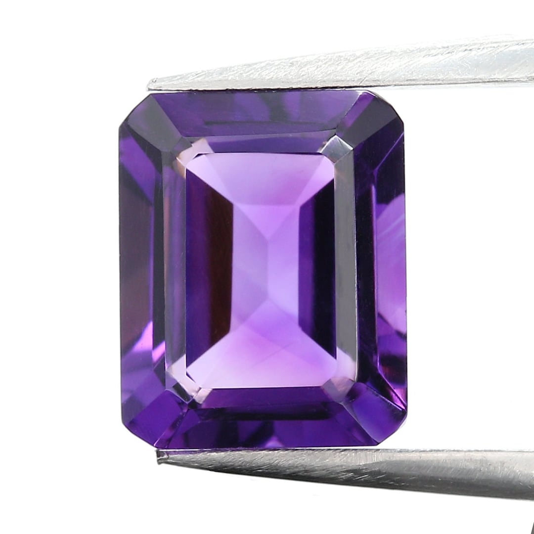 3.40 Ct Purple Color Amethyst Emerald Gemstone VS1 Clarity 10.00 MM ...