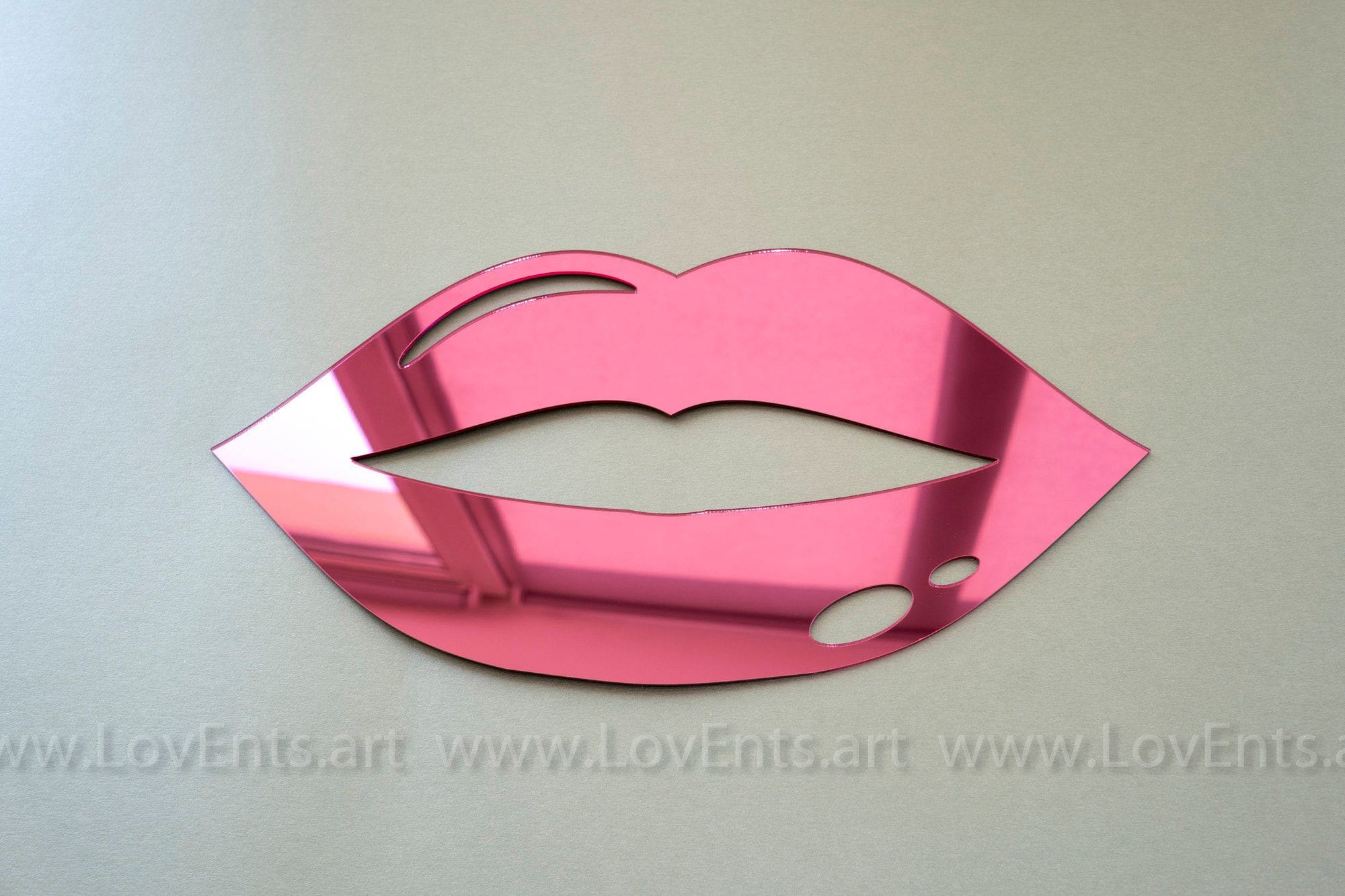 Silver or Gold Lips Mirror Decor Wall Hanging Home Decor Kiss Art Kiss ...