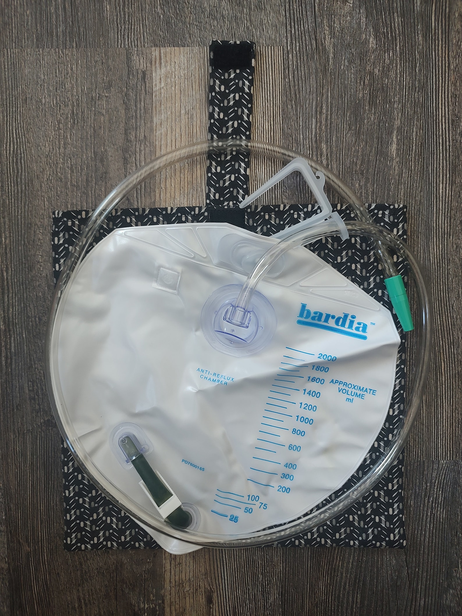 Lined Water Resistant Foley Catheter Bag Cover, 2000 Ml Foley Cover ...