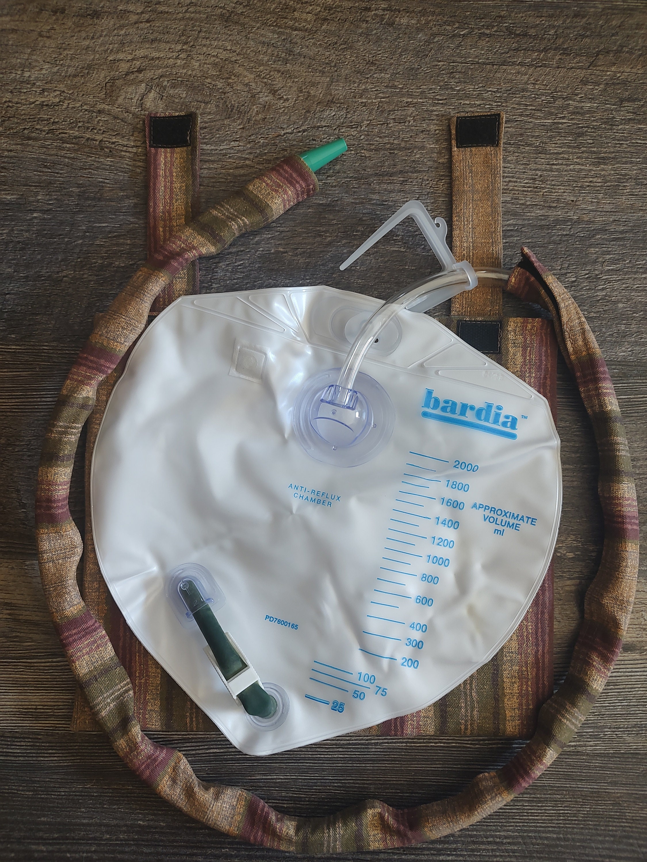 Lined Water Repellent Foley Catheter Bag Cover and Tube Cover, 2000 Ml ...