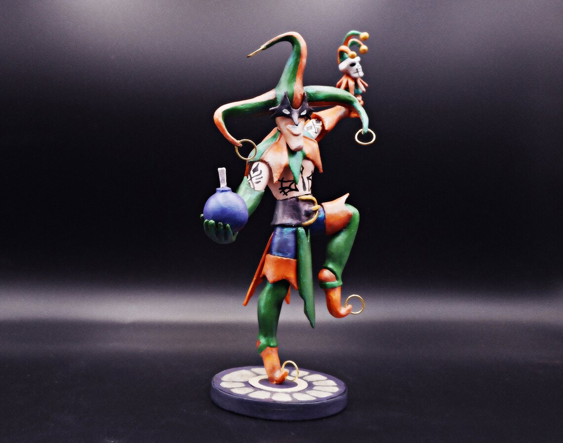 Custom Statue Statue Green Jester Gauntlet Dark Legacy 1/9 | Etsy