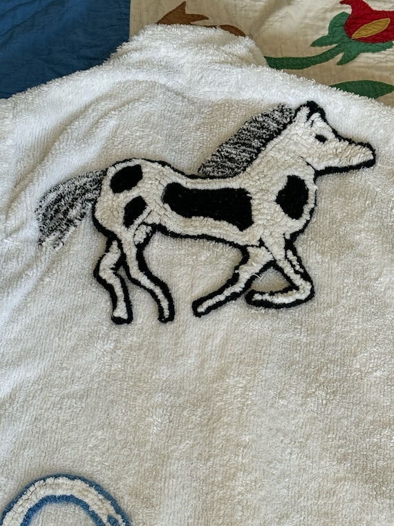 Vintage Canyon Group by Damze Horse Chenille robe, Ho… - Gem