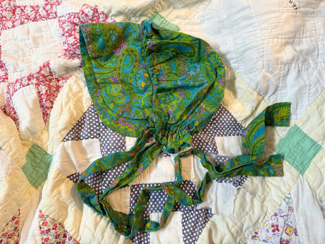 Vintage 60s Paisley Floral Bonnet - Retro Green Tie Bonnet - Etsy