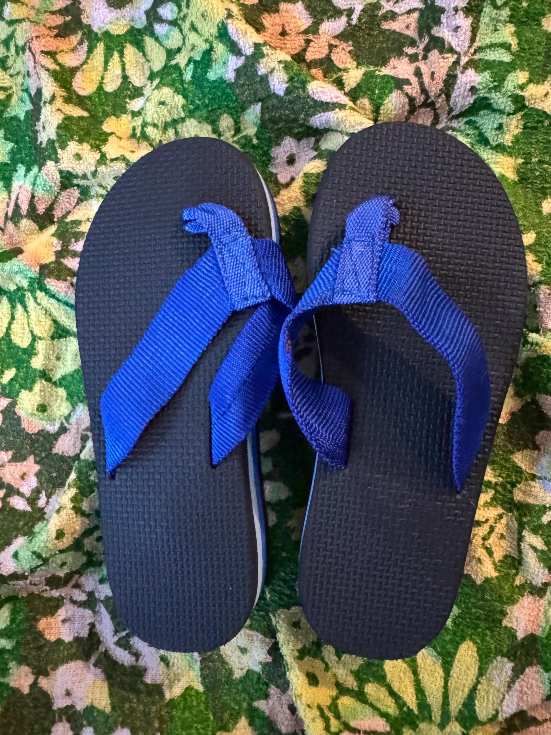 Vintage Kids 70s 80s Blue Layered Flip Flop, Shades of Blue 1980s 1970s ...