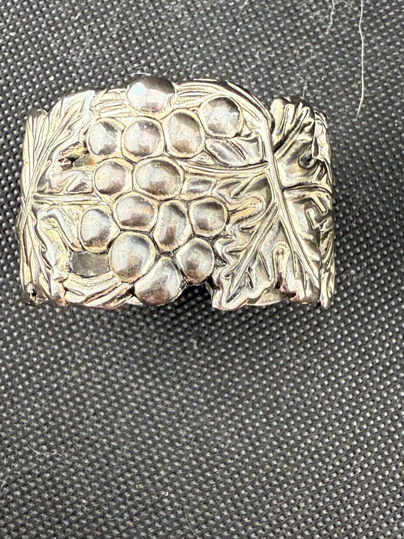 Vintage Godinger Grape Vine Napkin Rings Set of 4 - Etsy