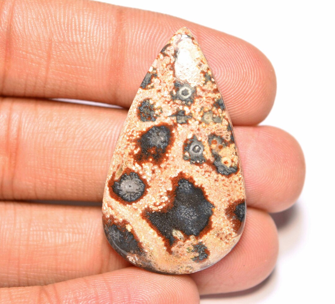 Viper Skin Jasper Cabochon...pear Cabochon...39x23x5 Mm...31 Cts ...