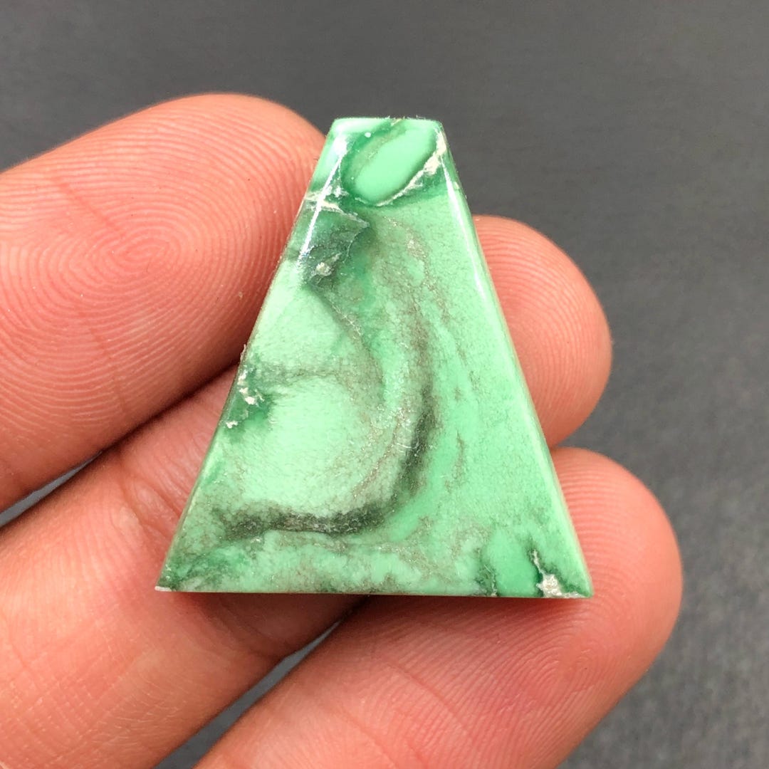 Lucin Varicsite Cabochon... Freeform Cabochon...25x24x6 Mm...23 Cts ...