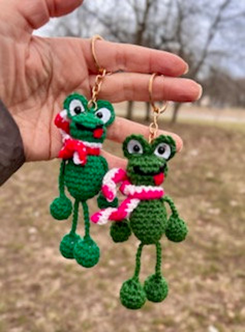 Mini Crochet Frog Keychain Pattern, Amigurumi Frog Crochet Pattern ...