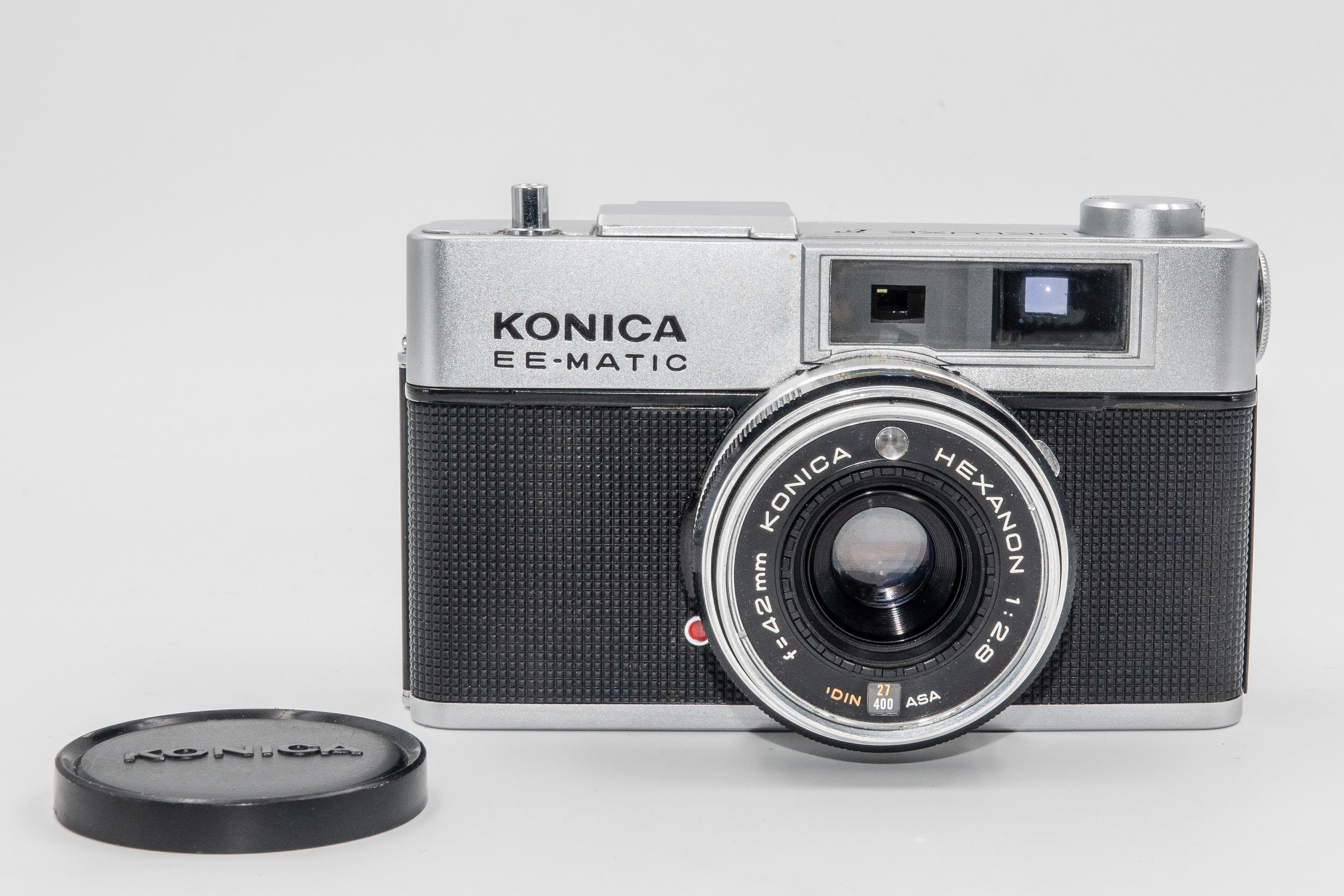 KONICA EE Matic Deluxe F Rangefinder Camera with Konica HEXAGON 42mm f2 ...