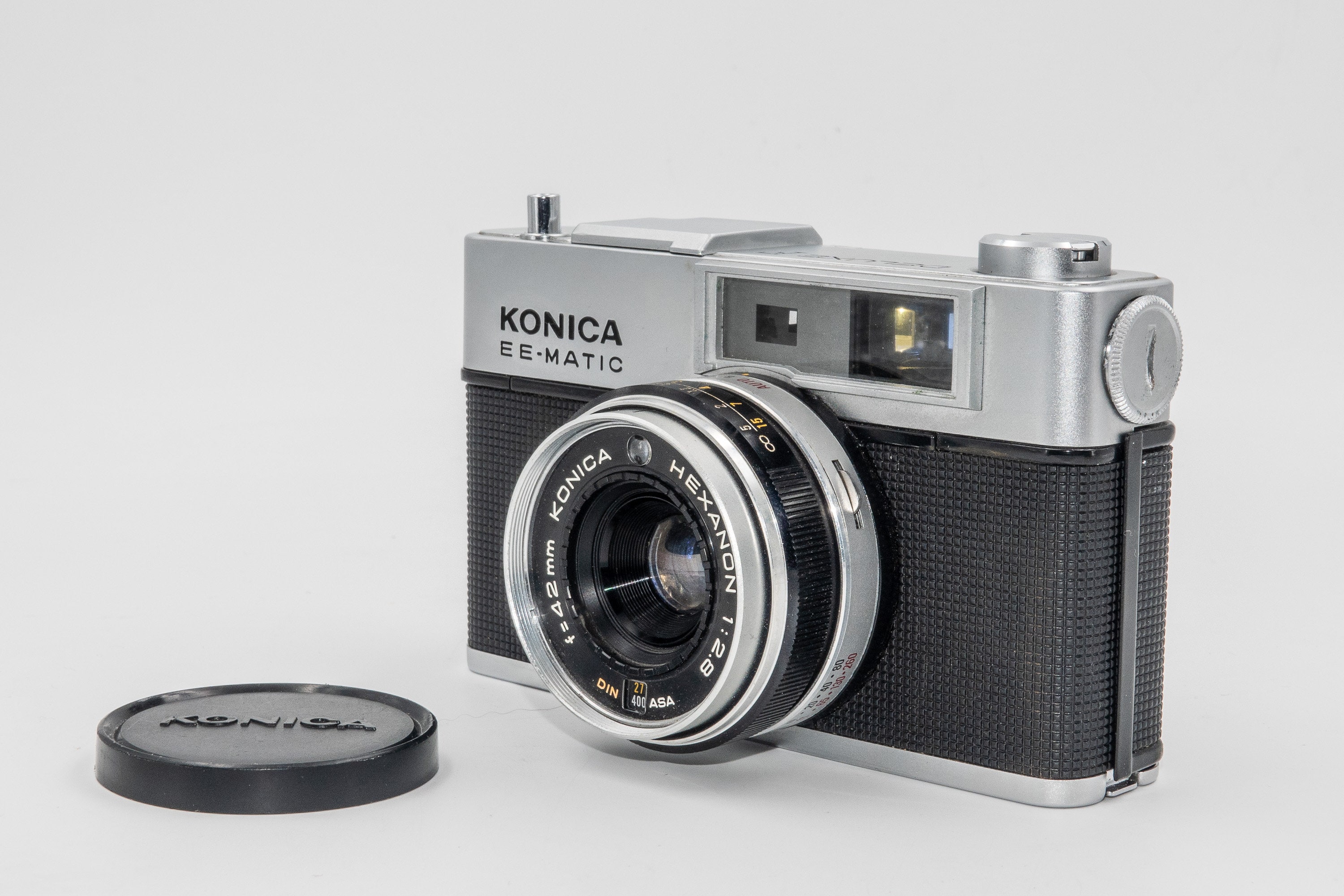 KONICA EE Matic Deluxe F Rangefinder Camera with Konica HEXAGON 42mm f2 ...