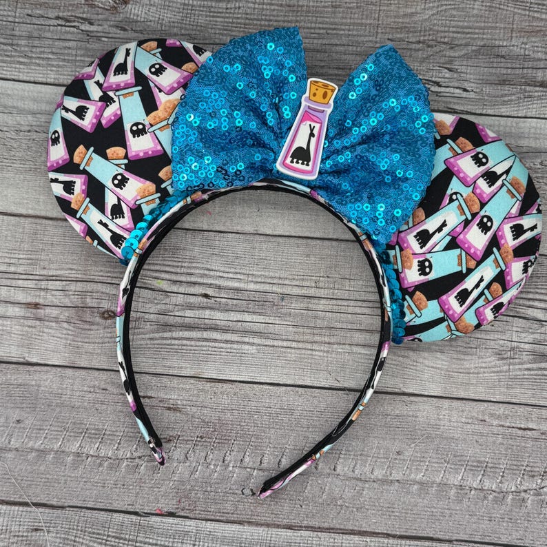 Yzma Poison Vile Mouse Ears - Emperor New Groove, Kuzco, Llama, Minnie ...