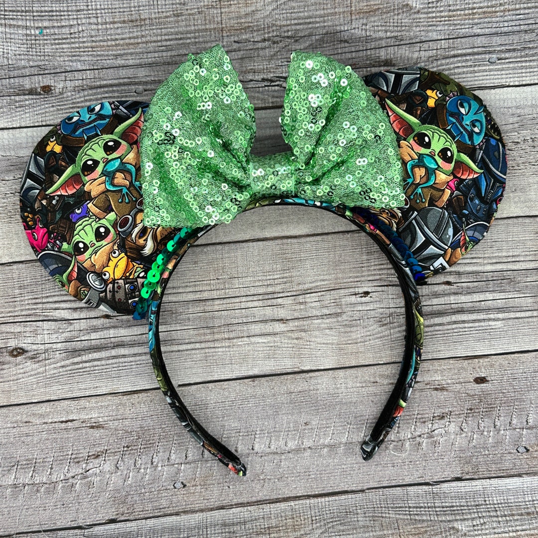 The Mandaloran Mouse Ears Baby Yoda, Minnie, Mando, Mouse, Space Wars ...