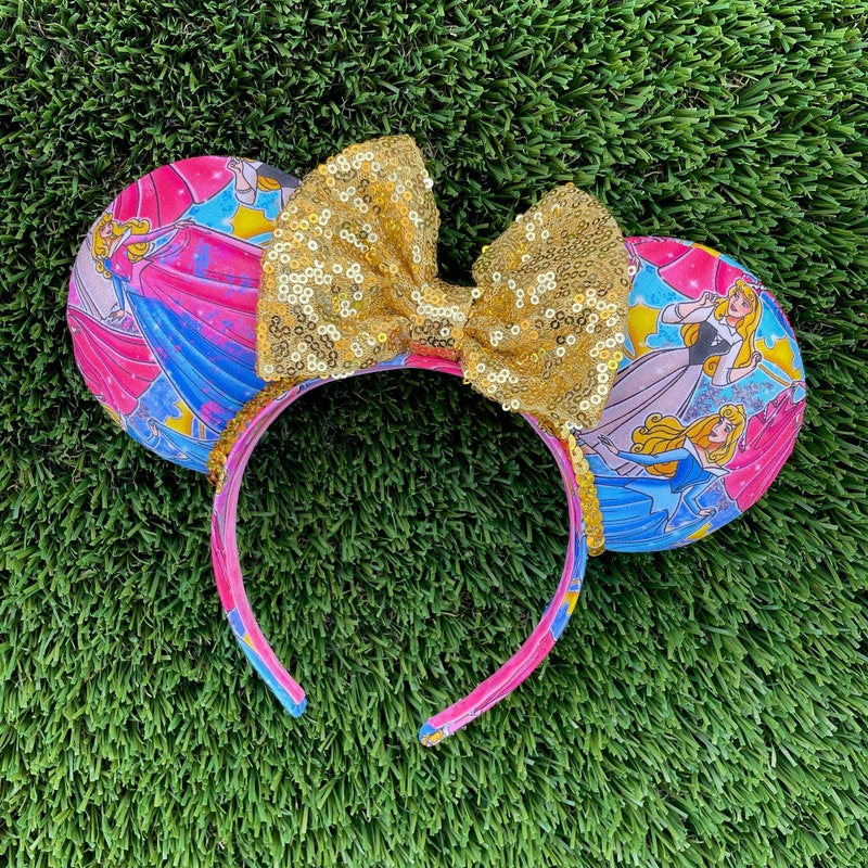 Minnie Mouse Sleeping - Etsy