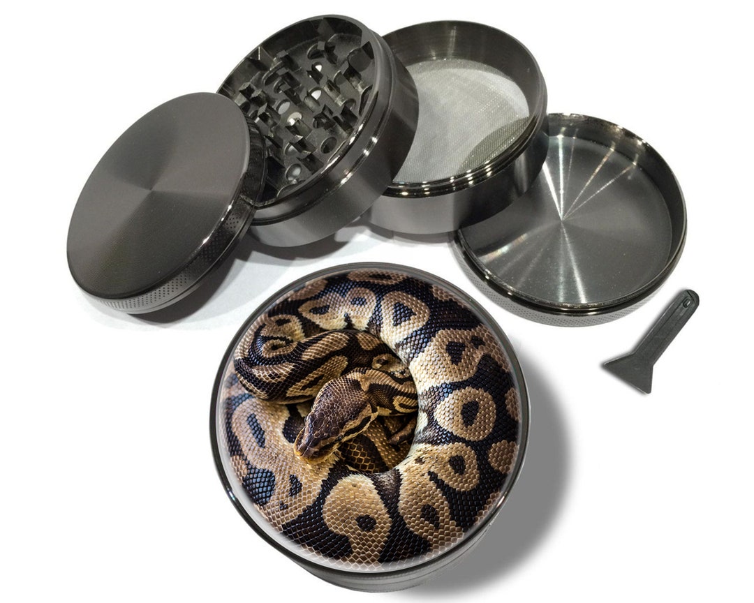 Ball Python Grinder, Snake Coiled up Grinder, Herb Grinder With Catcher ...