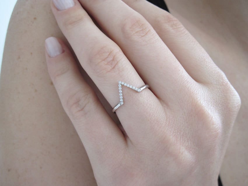 Chevron Diamond Ring Curved Wedding Band Pave V Ring - Etsy