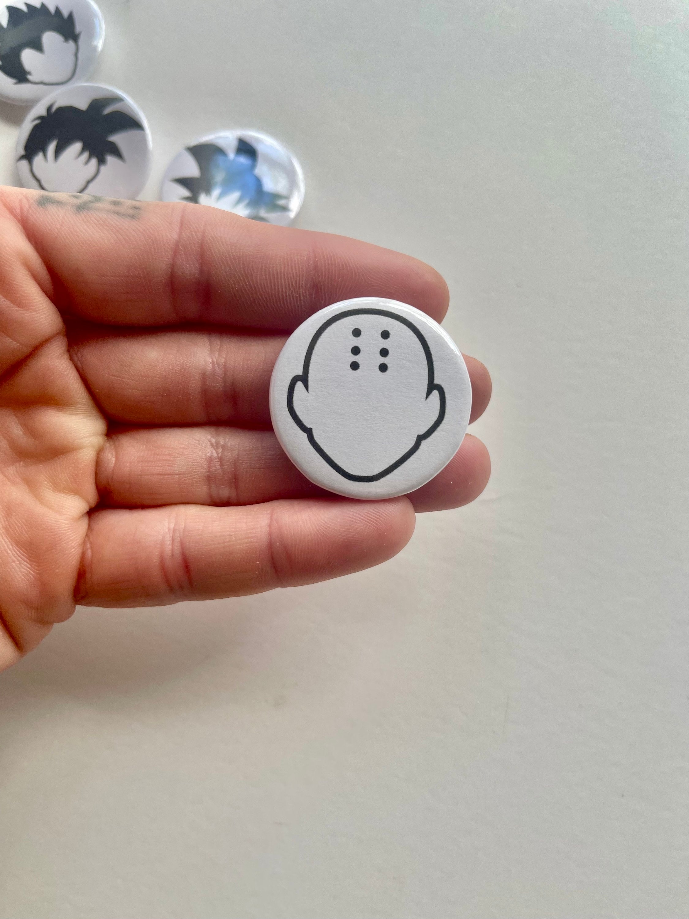 Dragon Ball Z Character Pinback Buttons: Goku, Gohan, Vegeta, Krillin ...