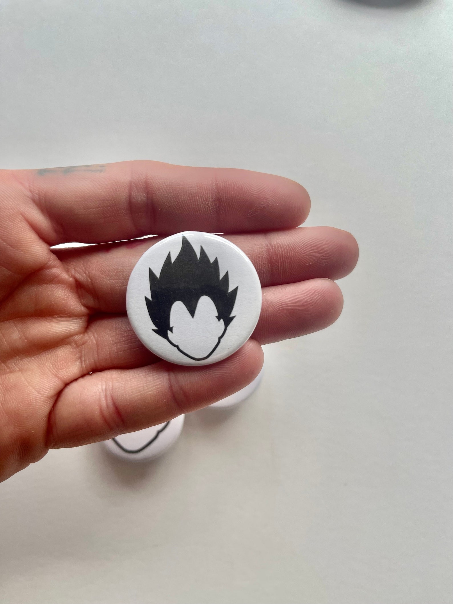 Dragon Ball Z Character Pinback Buttons: Goku, Gohan, Vegeta, Krillin ...