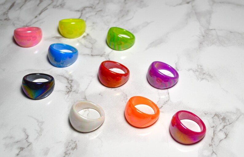 Vintage Metallic Plastic Statement Rings - Etsy