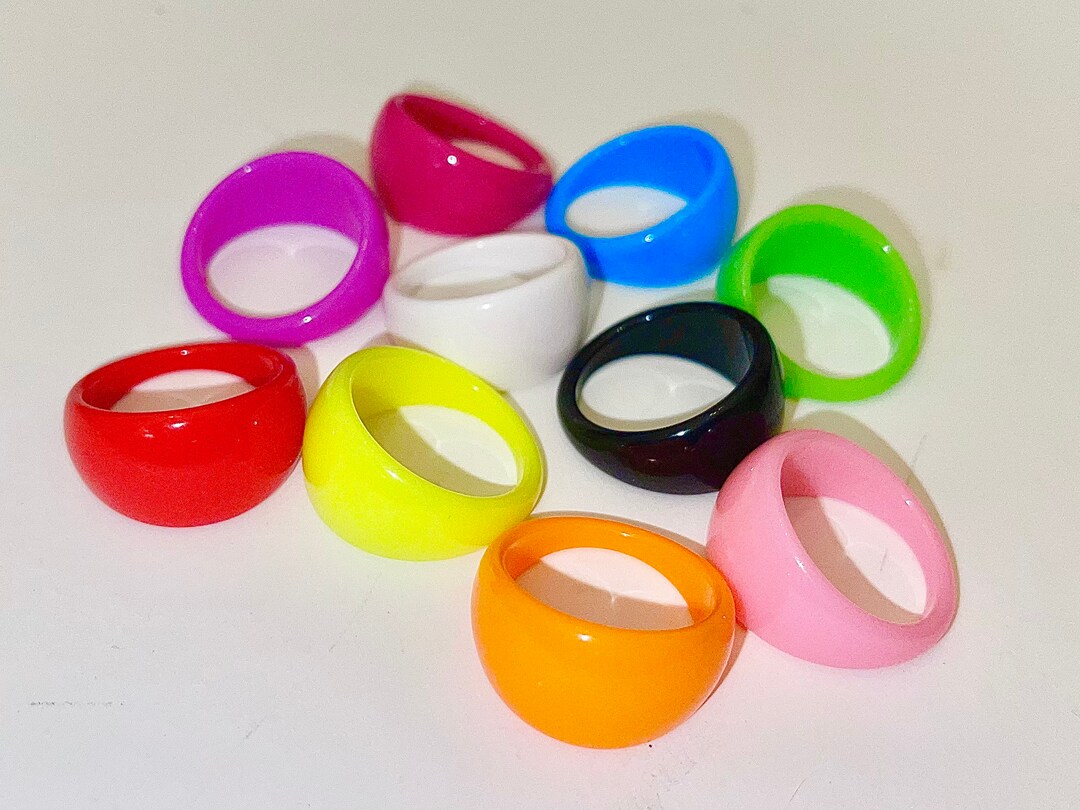 Vintage Globe Shaped Plastic Statement Rings - Etsy