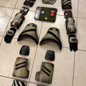 Titanfall Pulse Armor (custom Colors) - Etsy