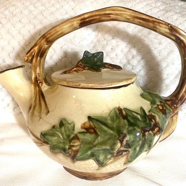 Ivy Teapot - Etsy