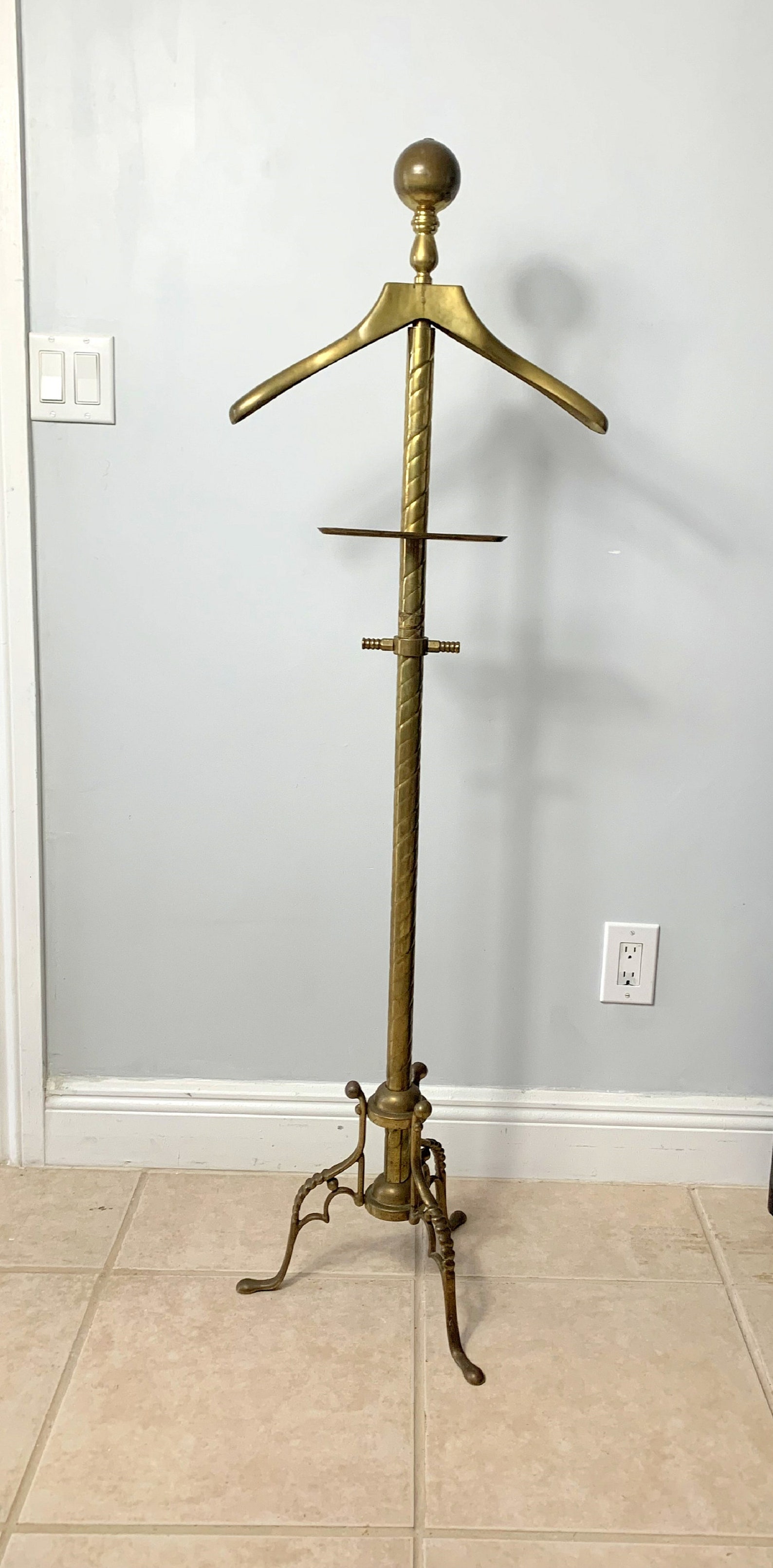 Vintage Brass Clothing Valet Butlers Rack Dressing Stand Coat Hat Suit ...