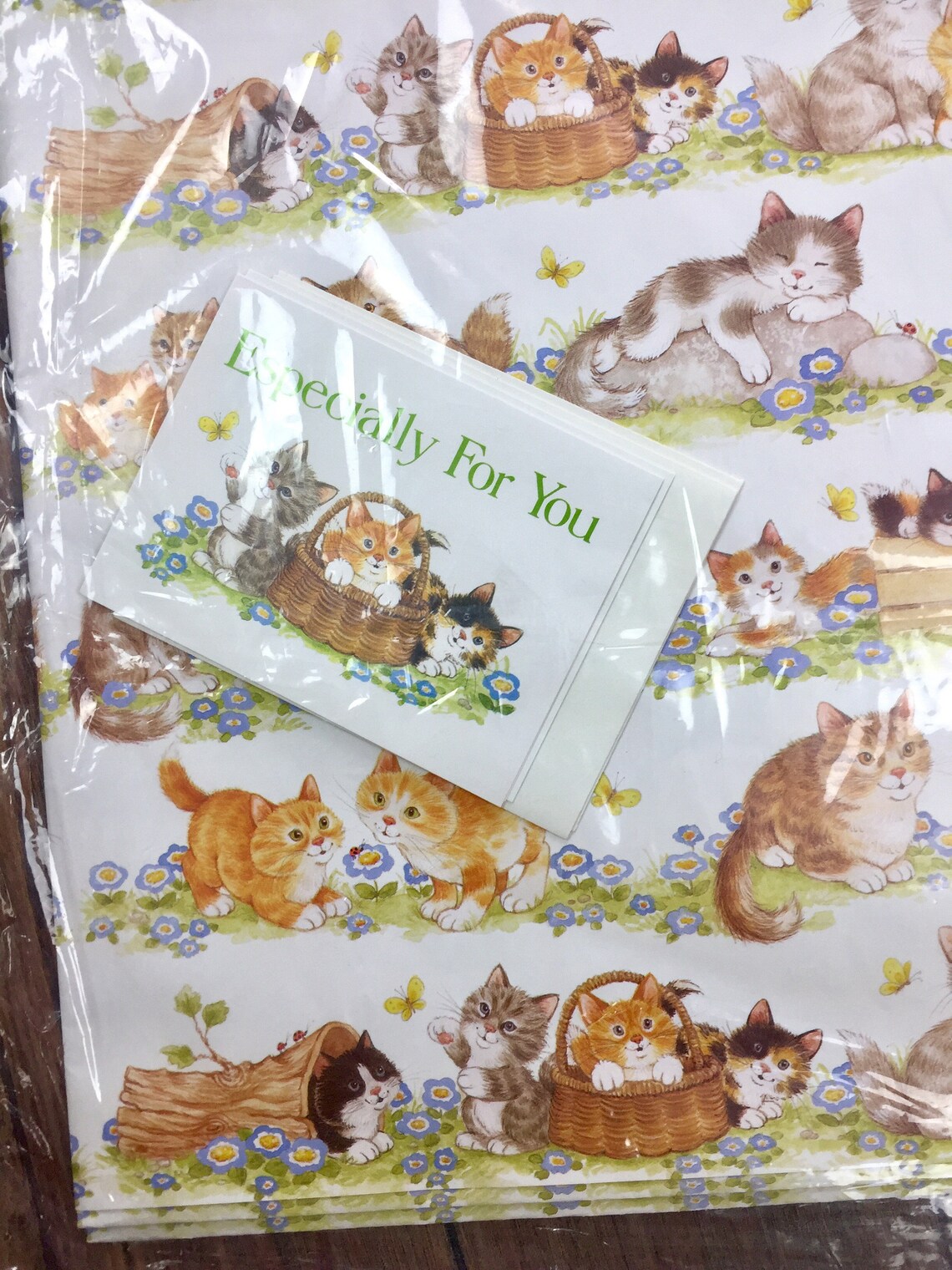 1984 Current Vintage Kitty Cat Kitten Paper Gift Wrap Kawaii Cutesy ...