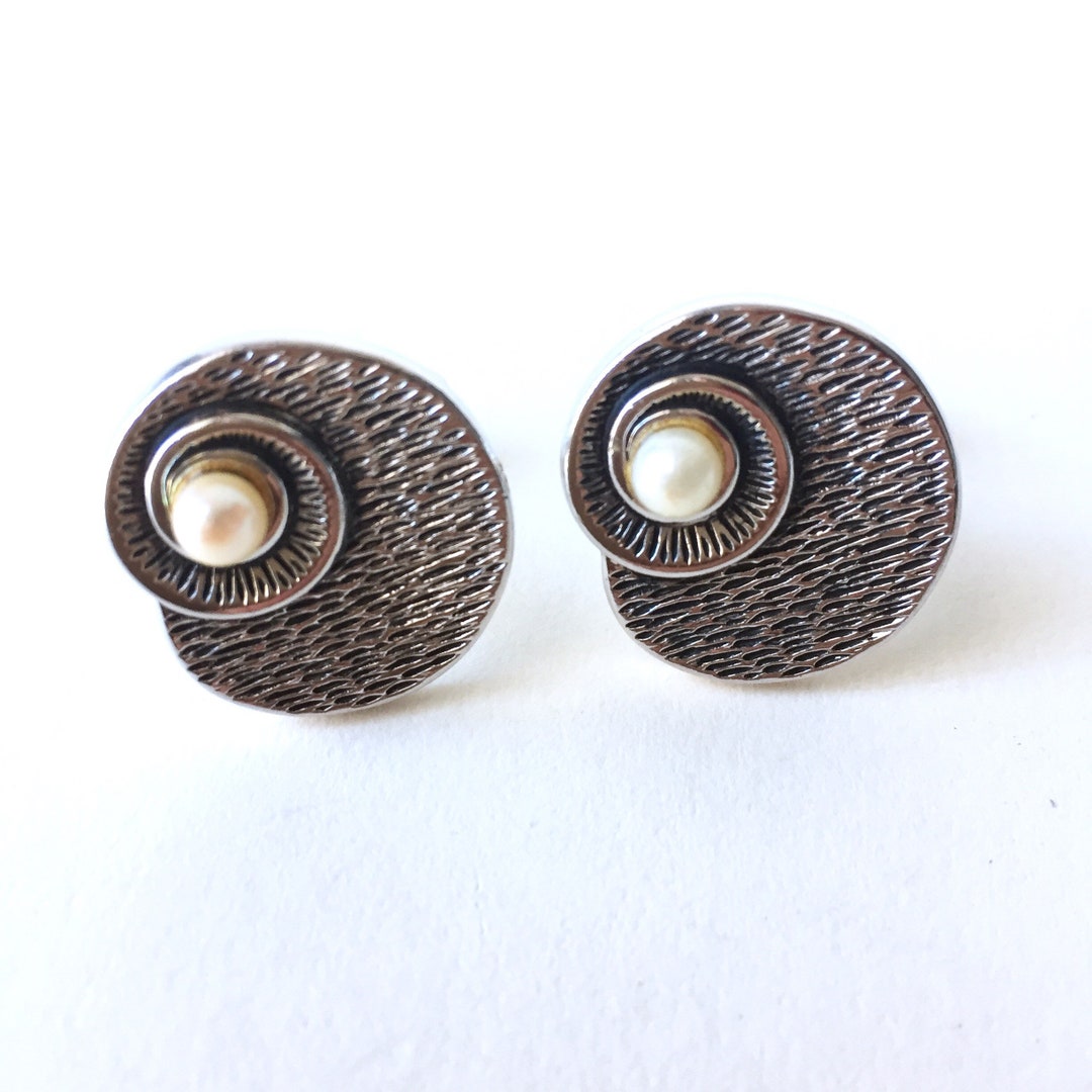 Vintage Swank Mens Silver Tone Pearl Seashell Conch Sea Nautical ...