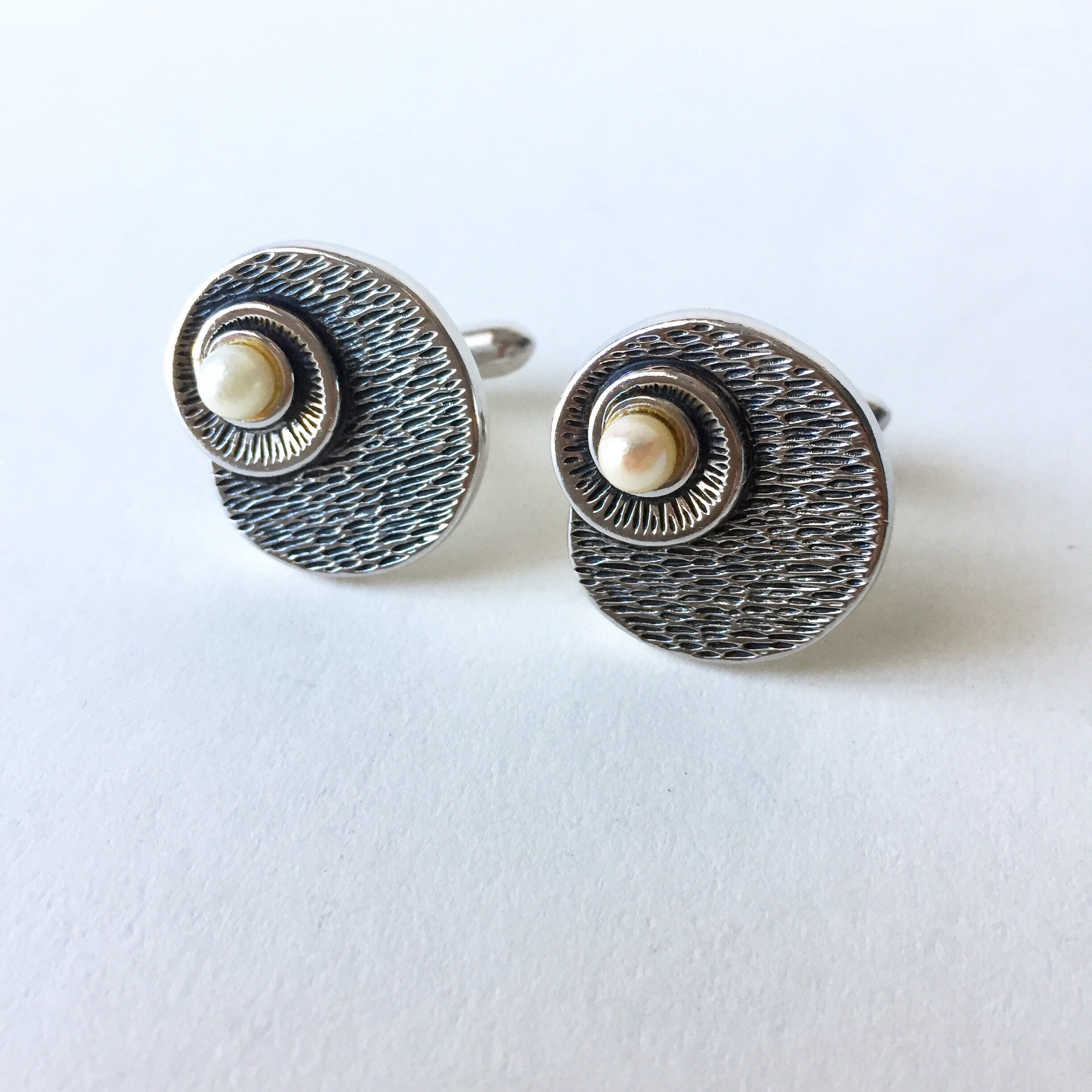 Vintage Swank Mens Silver Tone Pearl Seashell Conch Sea Nautical ...