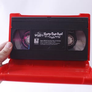 The Wiggles, Hoop-dee-doo, WHS, Video Tape, 16 Songs, 55 Minutes, 2001 ...