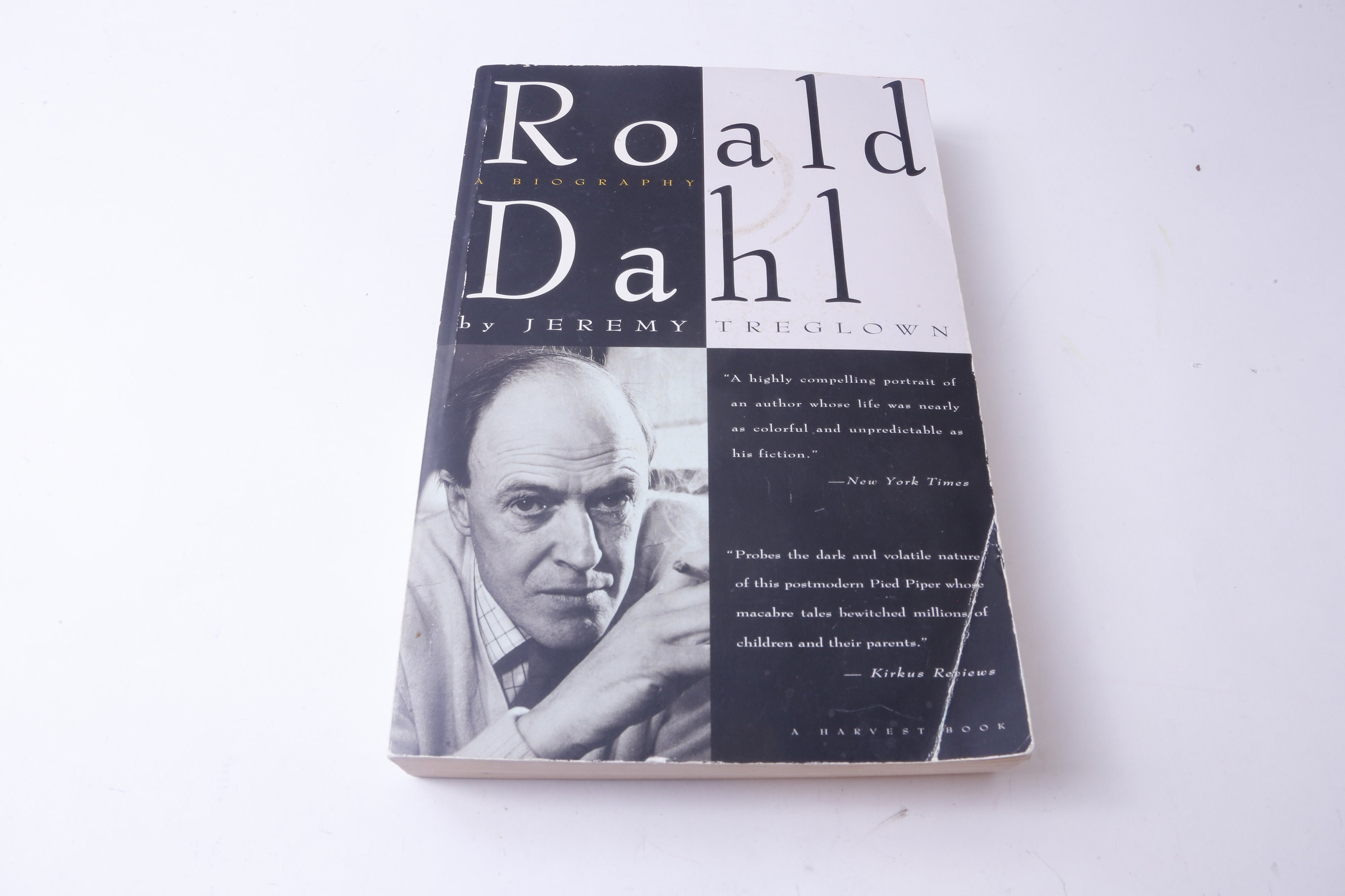 Who Was Roald Dahl Biography