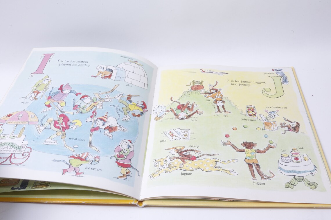 The Monkeys' ABC Word Book Kelly Oechsli Golden - Etsy