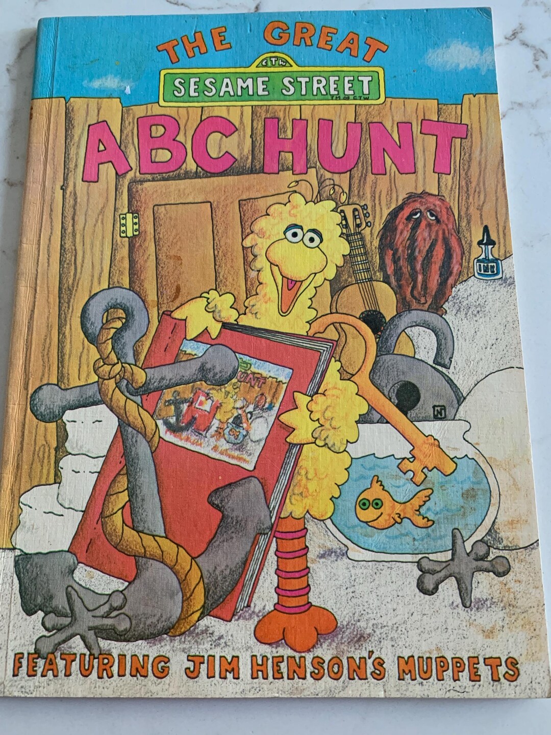 Sesame Street, the Great ABC Hunt, Picture Book, 1975, Muppets, Pre ...
