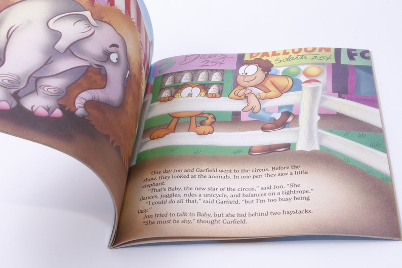 Garfield Mini-Mysteries Mystery Mail Vanishing Elephant | Etsy