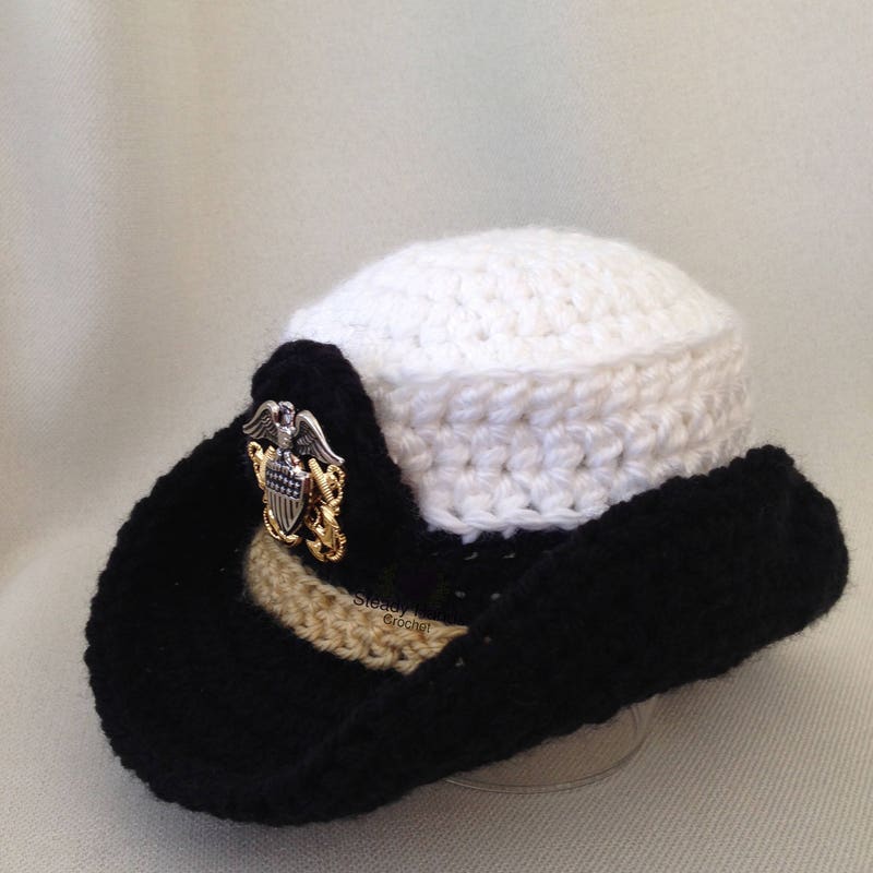 Navy Officer Female Gift - 60+ Gift Ideas for 2026