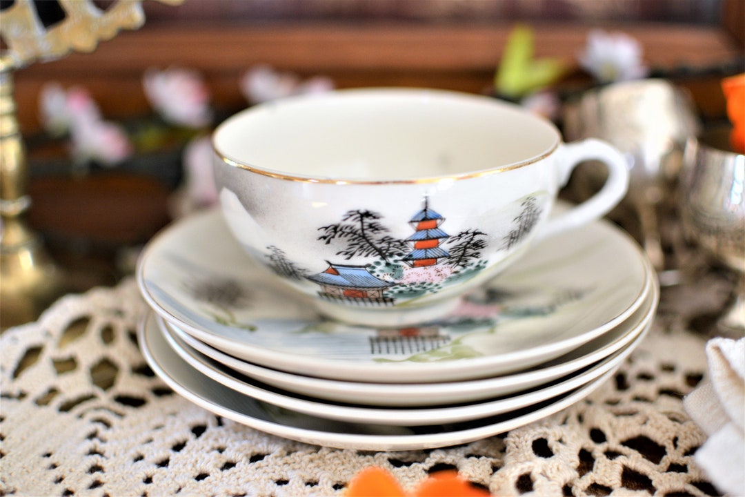 4 Antique Japanese Porcelain Cups, Lithophane Geisha Tea Cups With ...