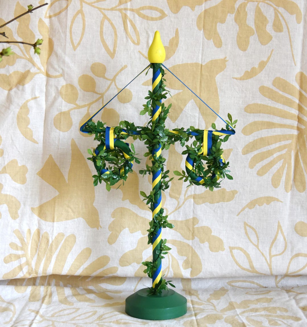 Swedish Midsummer Decorations, Midsummer Festival, Midsummer Tree ...