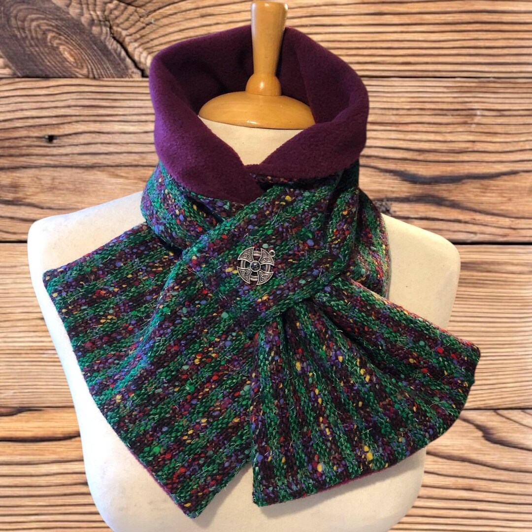 Harris Tweed Green Scottish 100% Wool Tweed Scarf. Cowl. Neck Warmer ...