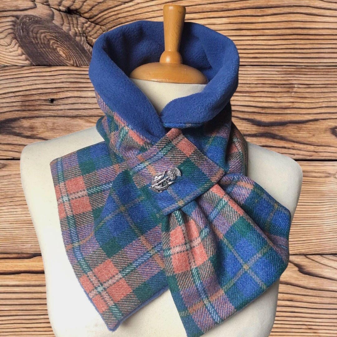 Scottish 100% Wool Tartan Scarf, Neck Wrap, Neck Warmer, Neck Gaiter ...