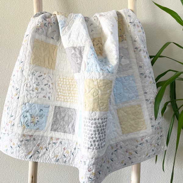 Neutral Baby Quilt - Etsy