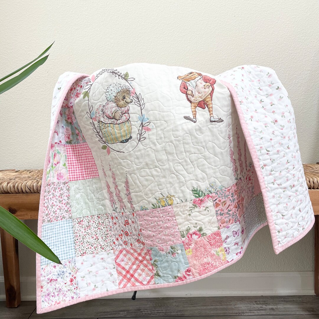 Peter Rabbit Patchwork Baby Quilt/peter Rabbit in Flower Field/55x37 - Etsy