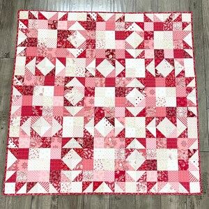 Strawberry & Cream Patchwork Quilt: Cotton Lap Quilt (44''x44'') - Etsy