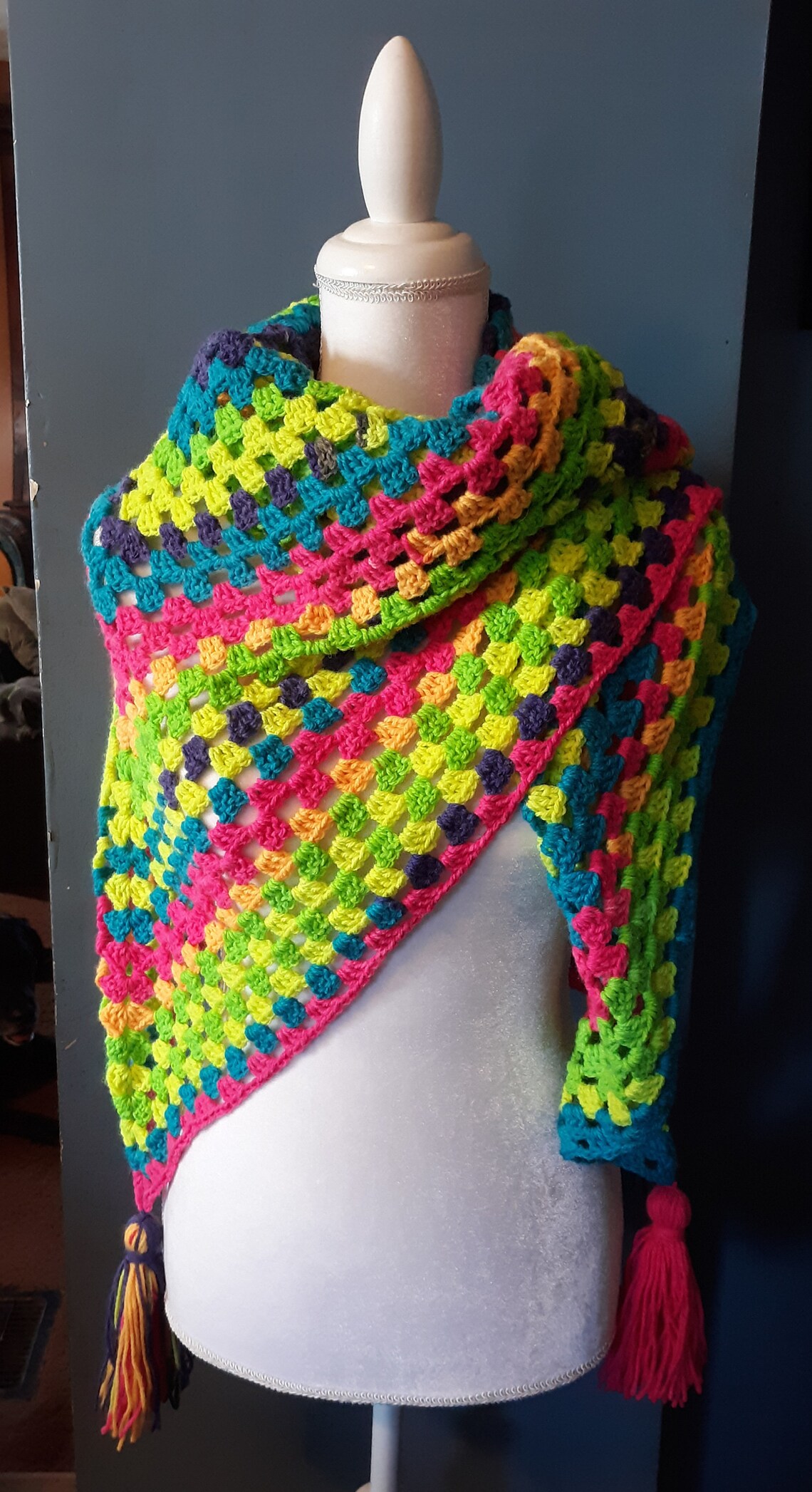 Neon Granny Square Shawl. - Etsy