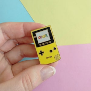 My PASTEL GAMEBOY PIN - Retro Gameboy Color Pin - Nostalgia Pins in ...