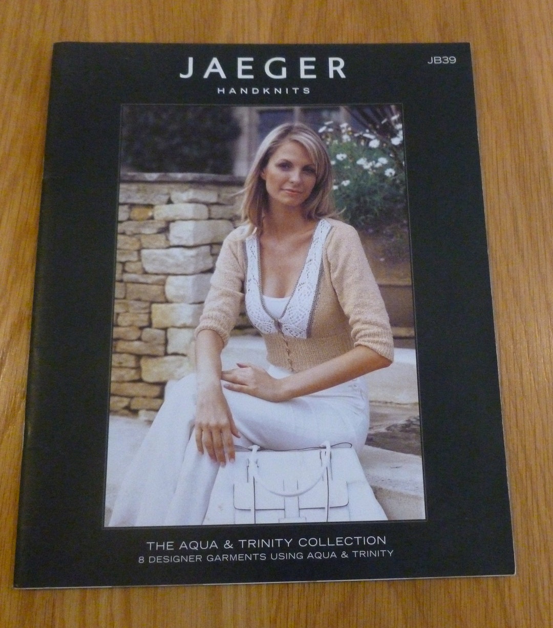 Jaeger Handknits, JB39, Pattern Booklet, 8 Designer Garments, DK, 32 ...