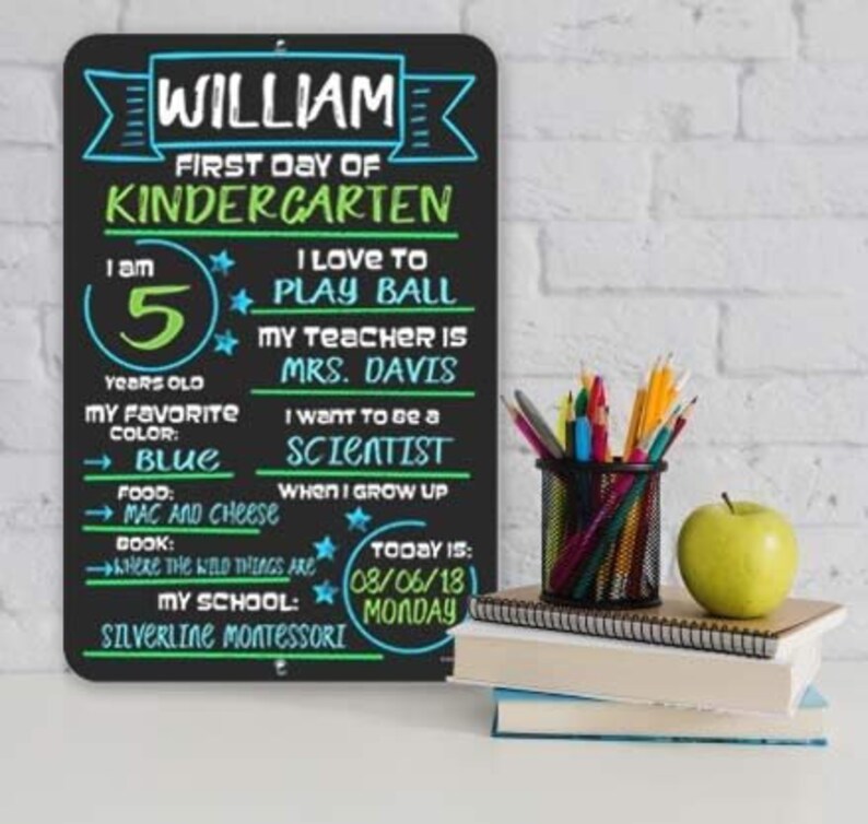First Day of School Blue and Green Chalkboard Style Photo Prop - Etsy