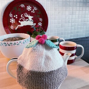 Christmas Pudding Tea Cosy KNITTING PATTERN - Etsy