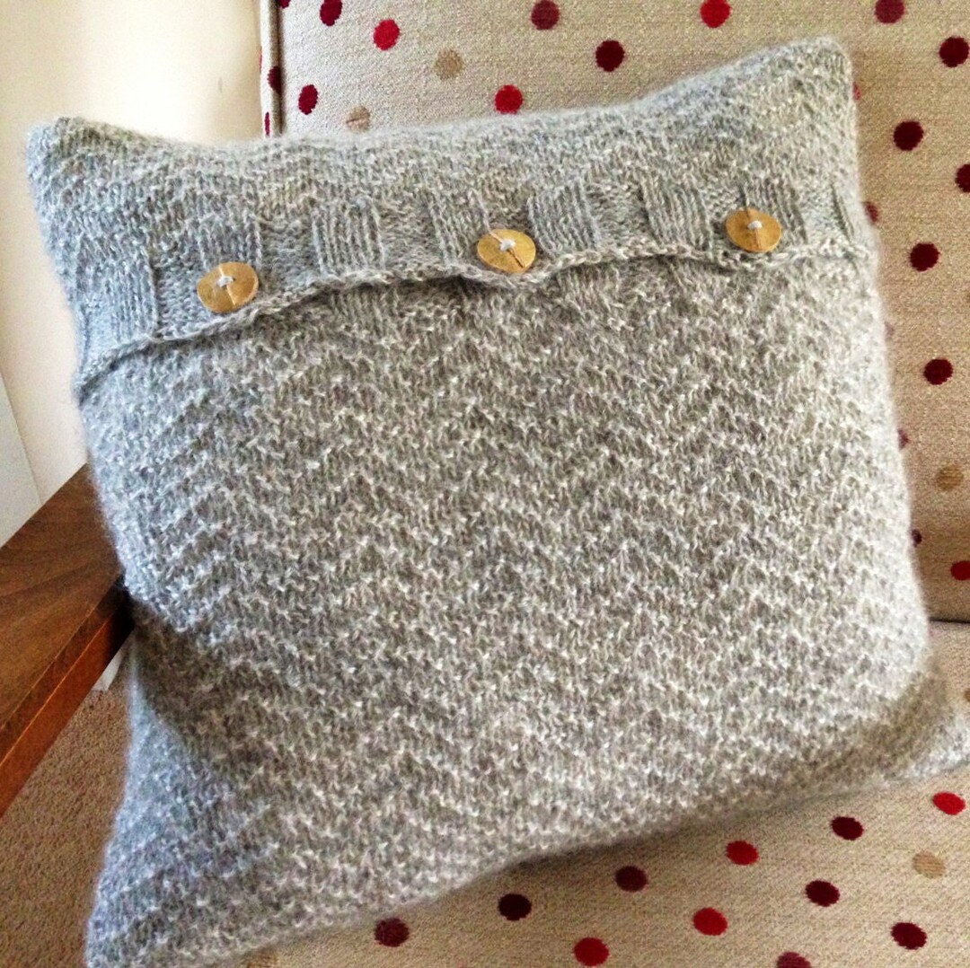 Edward Cushion - Digital Knitting Pattern - Etsy