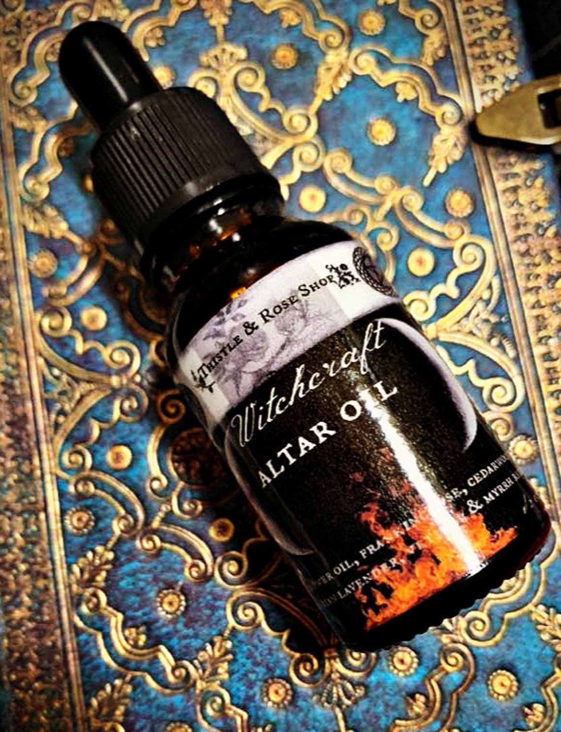 Altar Oil Spiritual Oil for Witchcraft Spells Altar Items | Etsy